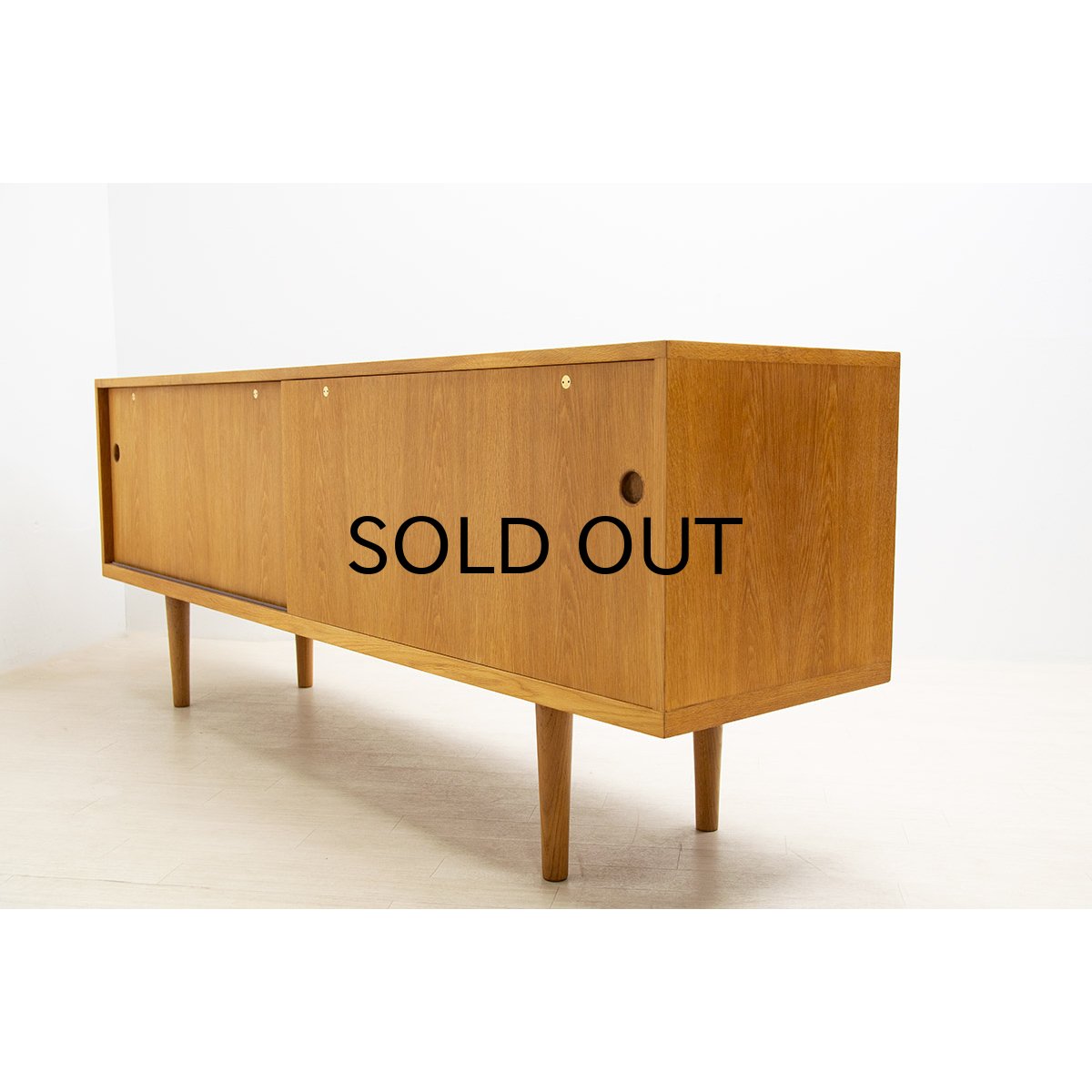 Hans.J.Wegner RY-26 Oak Sideboard(銀座店) - ギルド Hans.J.Wegner RY-26 Oak Sideboard(銀座店) - ギルド
